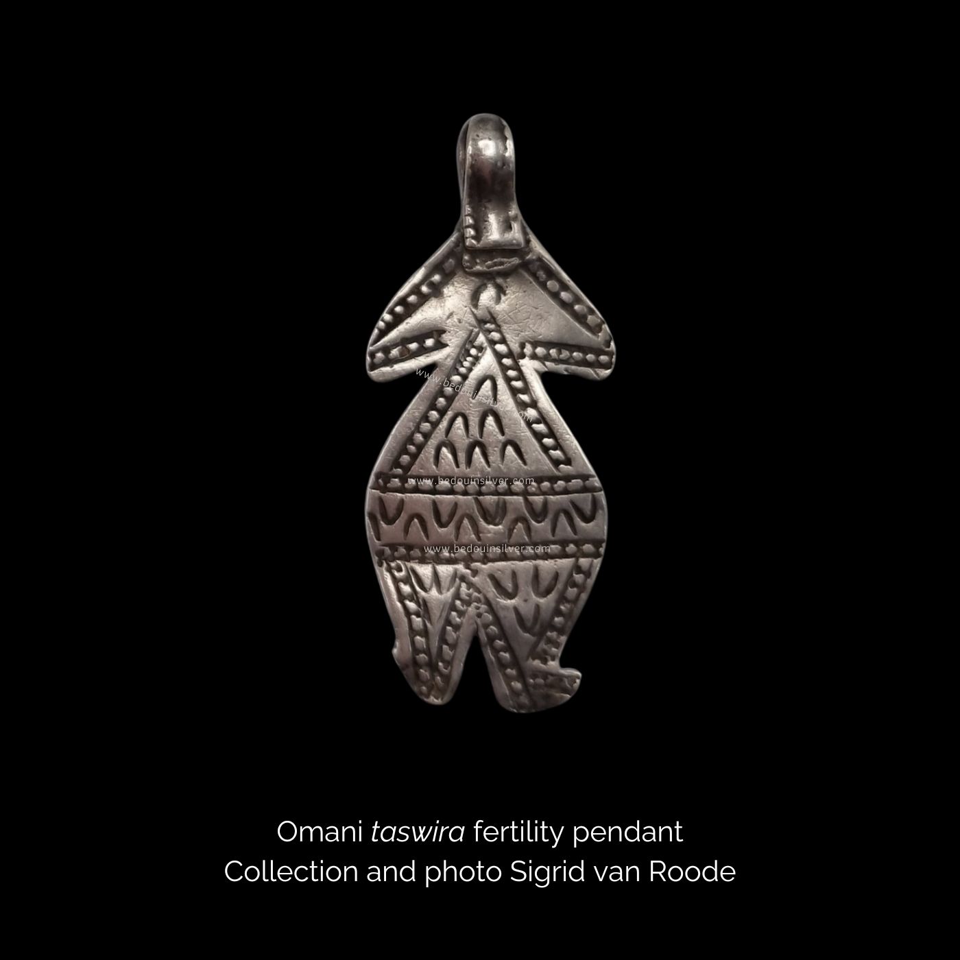 Bedouin Silver | Oman taswira amulet - Bedouin Silver | Jewellery Blog ...